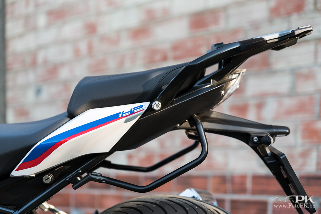Review: BMW R 1250 R – Team Throttle