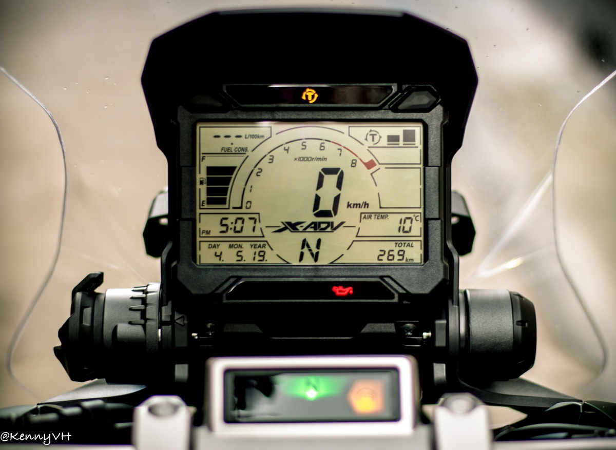 Review: Honda X-ADV – Team Throttle