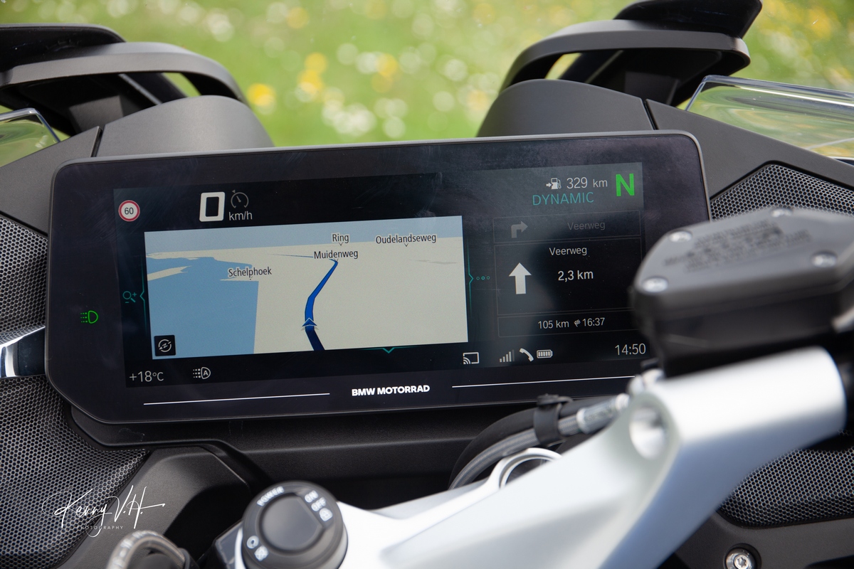 Review: BMW R 1250 RT – Team Throttle