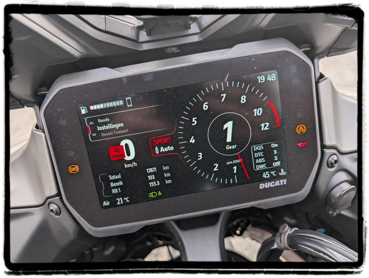 Review: Ducati Multistrada V4 S Grand Tour – Team Throttle