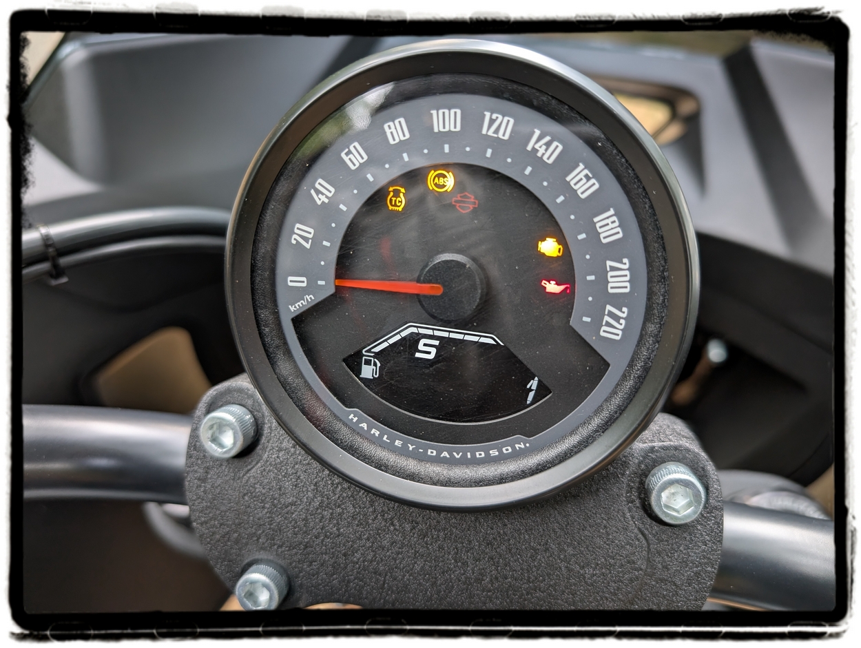 Review: Harley-Davidson Low Rider ST – Team Throttle